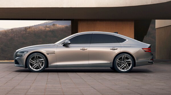 "디자인은 진짜 잘 뽑혔네"…G80 부분변경 얼마에 출시됐나