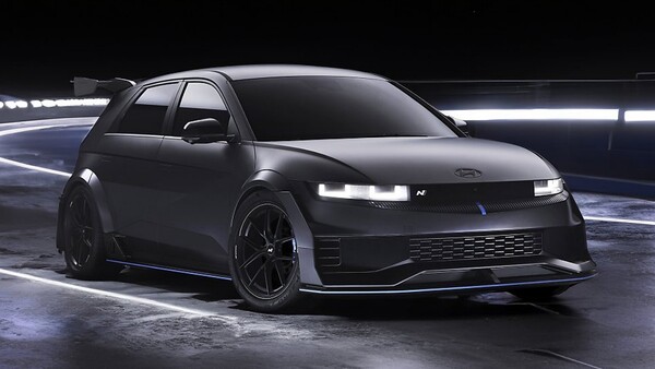 "제가 알던 그 차 맞나요?"…N 퍼포먼스 파츠 장착한 'NPX1' 공개